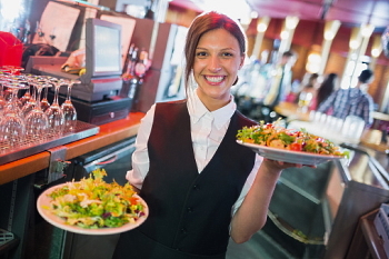 How to Build an Effective Restaurant Server Training Program ...